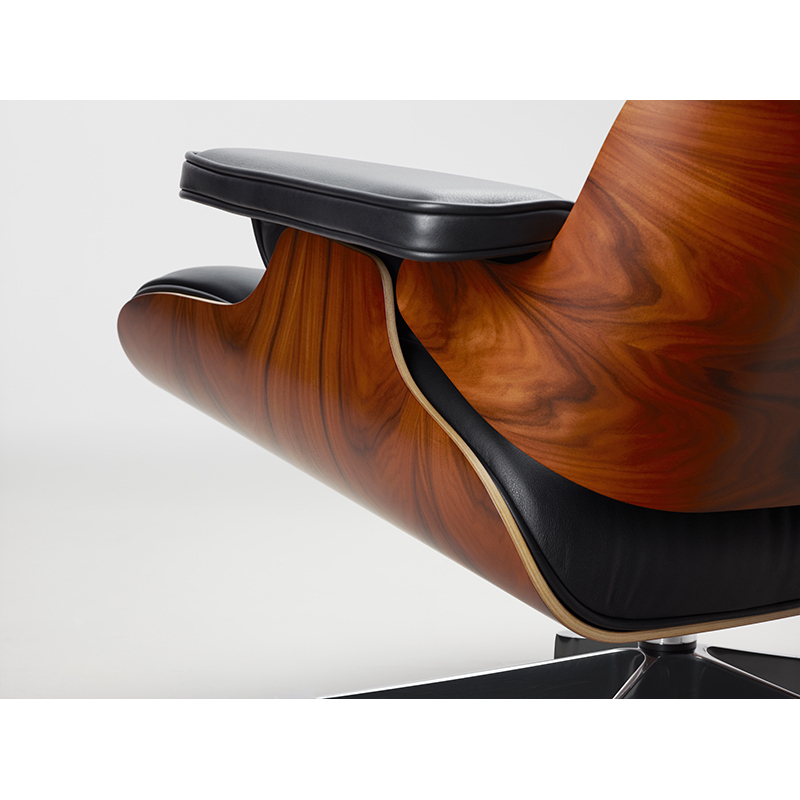 Easy chair EAMES LOUNGE CHAIR Black leather/ rosewood shell VITRA | SILVERA